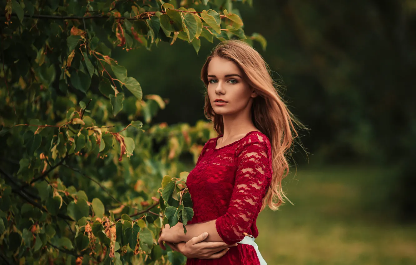 Wallpaper Leaves Girl Branches Tree Green Sweetheart Model Dress