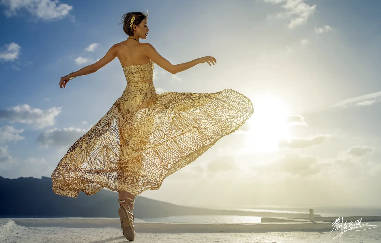 Wallpaper girl, light, pose for mobile and desktop, section девушки ...