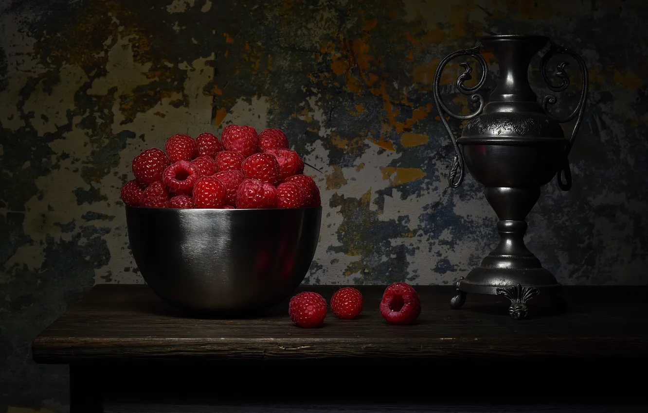 Wallpaper raspberry, the dark background, table, still life for mobile ...