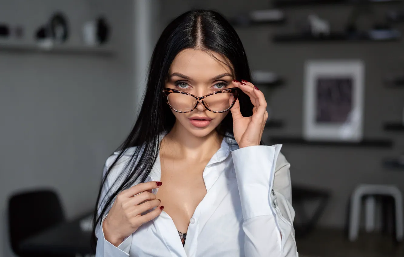 Wallpaper look, girl, face, hands, brunette, glasses, long hair, Pavel Ermakov for mobile and ...