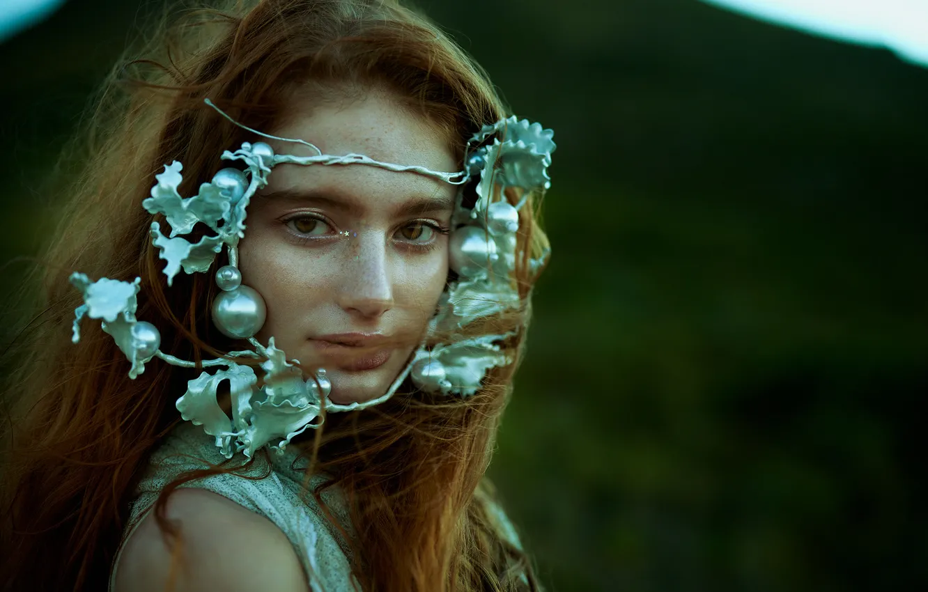 Wallpaper look, girl, nature, style, the wind, portrait, makeup, brown ...
