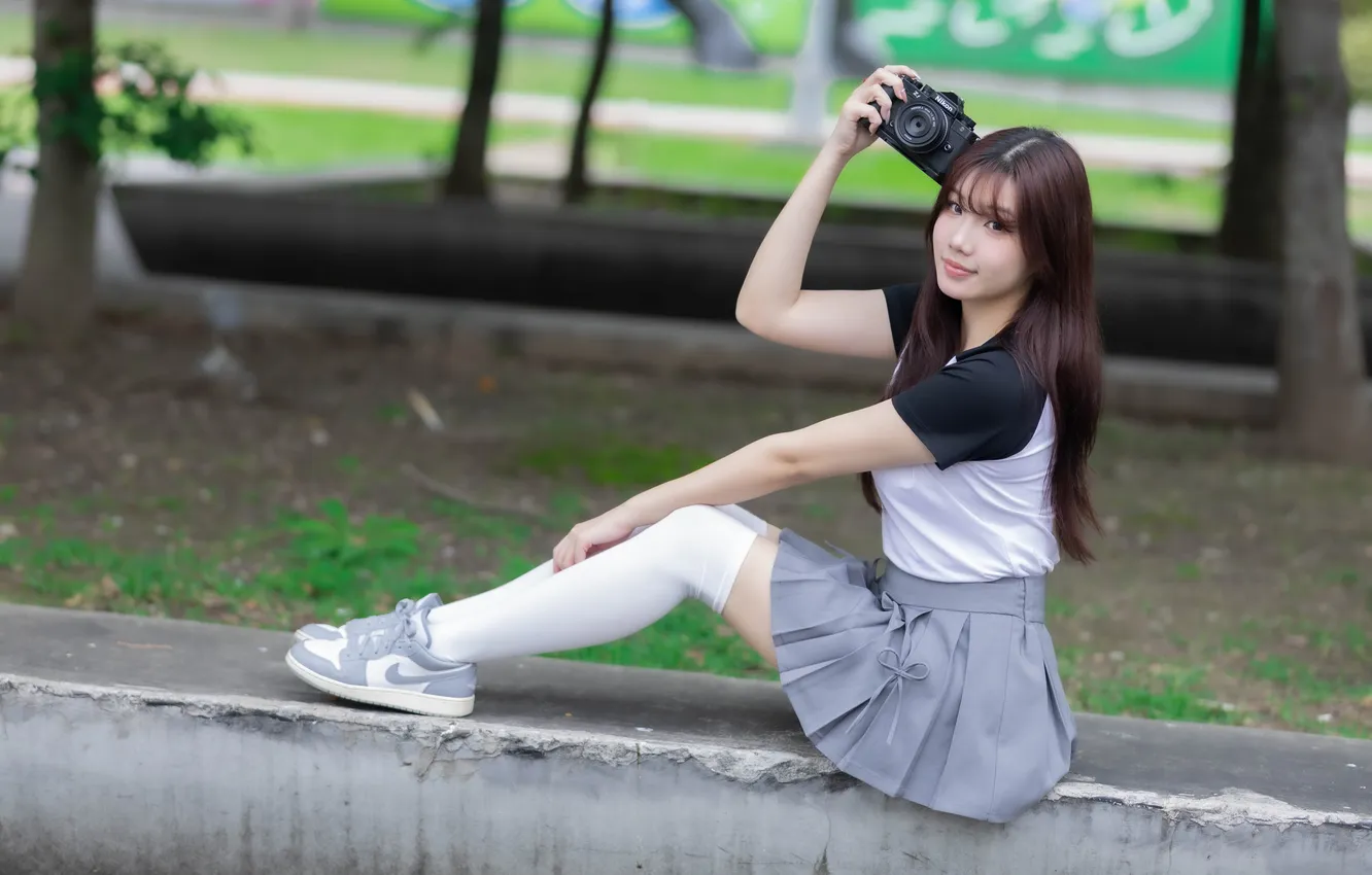 Wallpaper girl, skirt, t-shirt, the camera, legs, Asian, Golf for ...