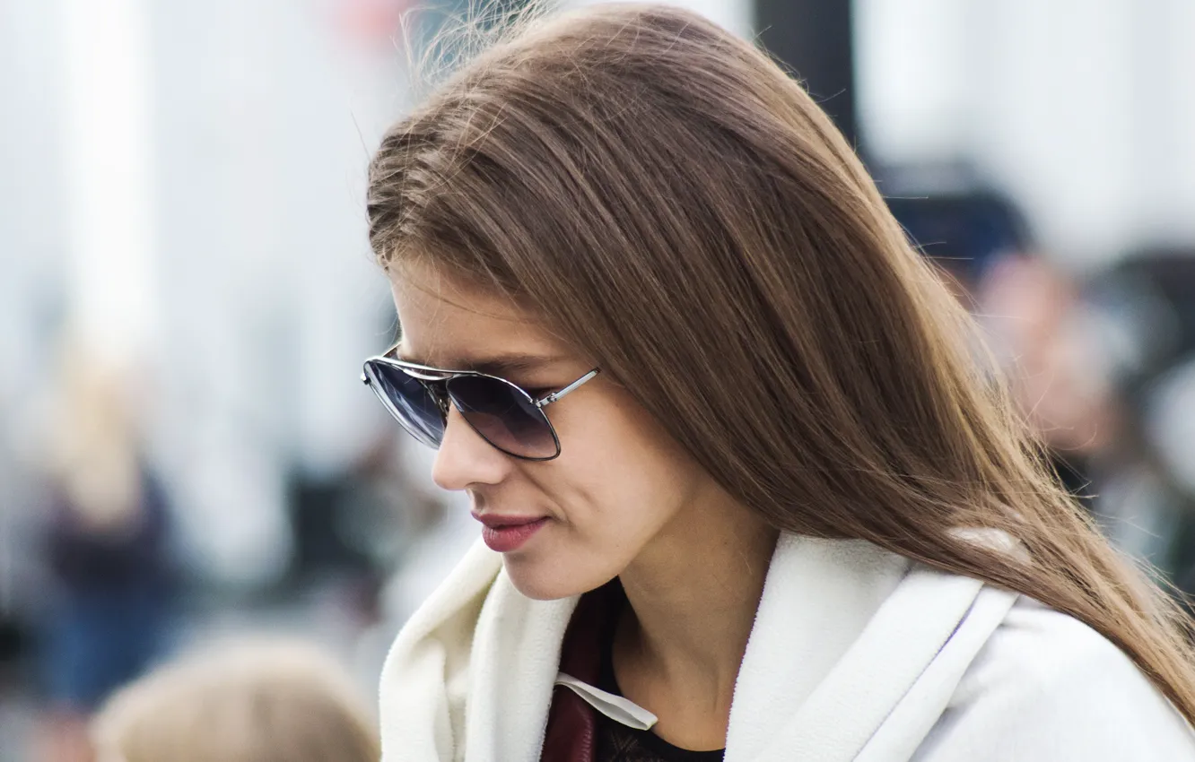 Wallpaper pose, street, actress, glasses, Catherine Spitz, Catherine ...