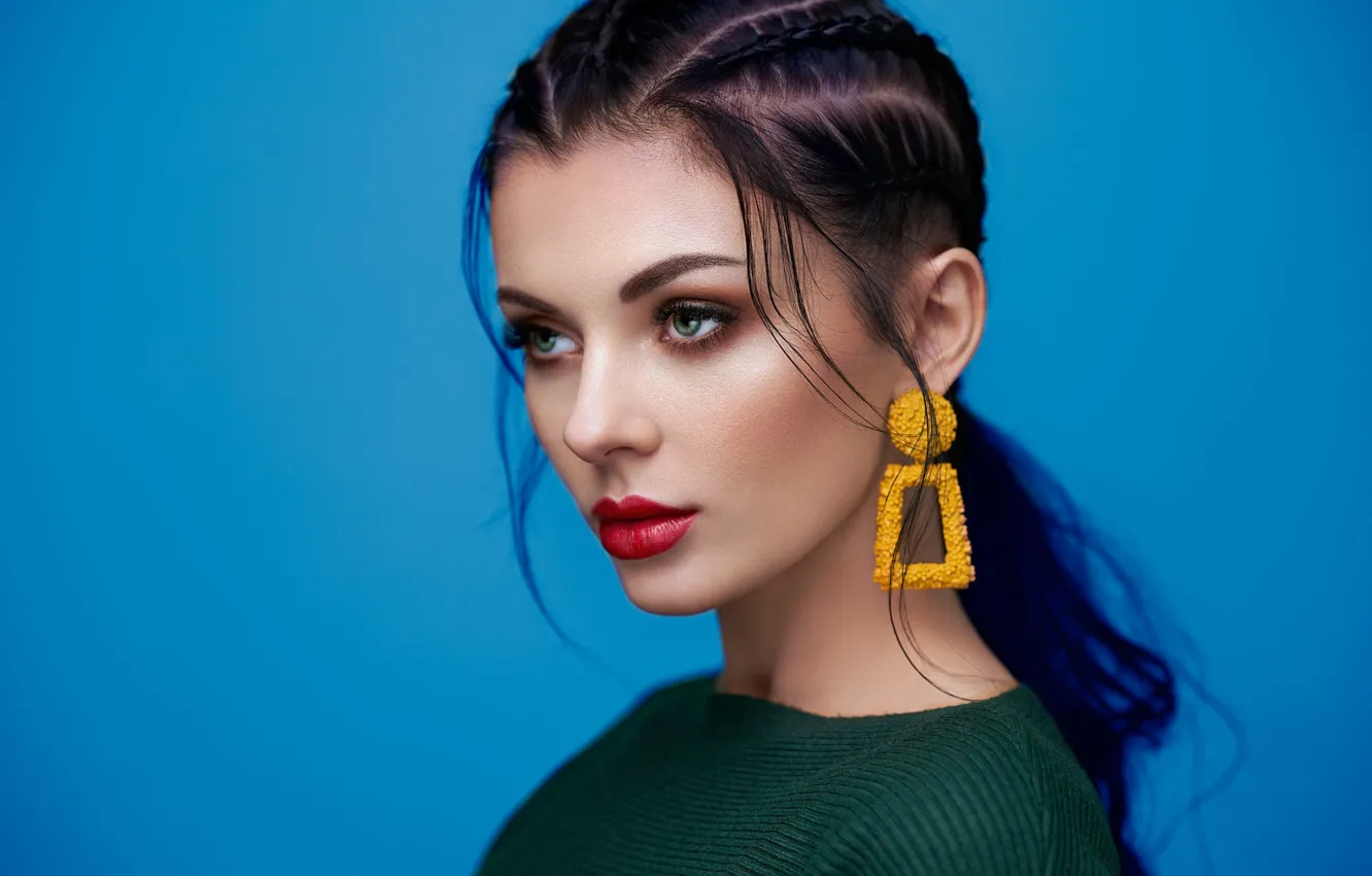 Wallpaper blue, face, background, model, portrait, makeup, brunette ...