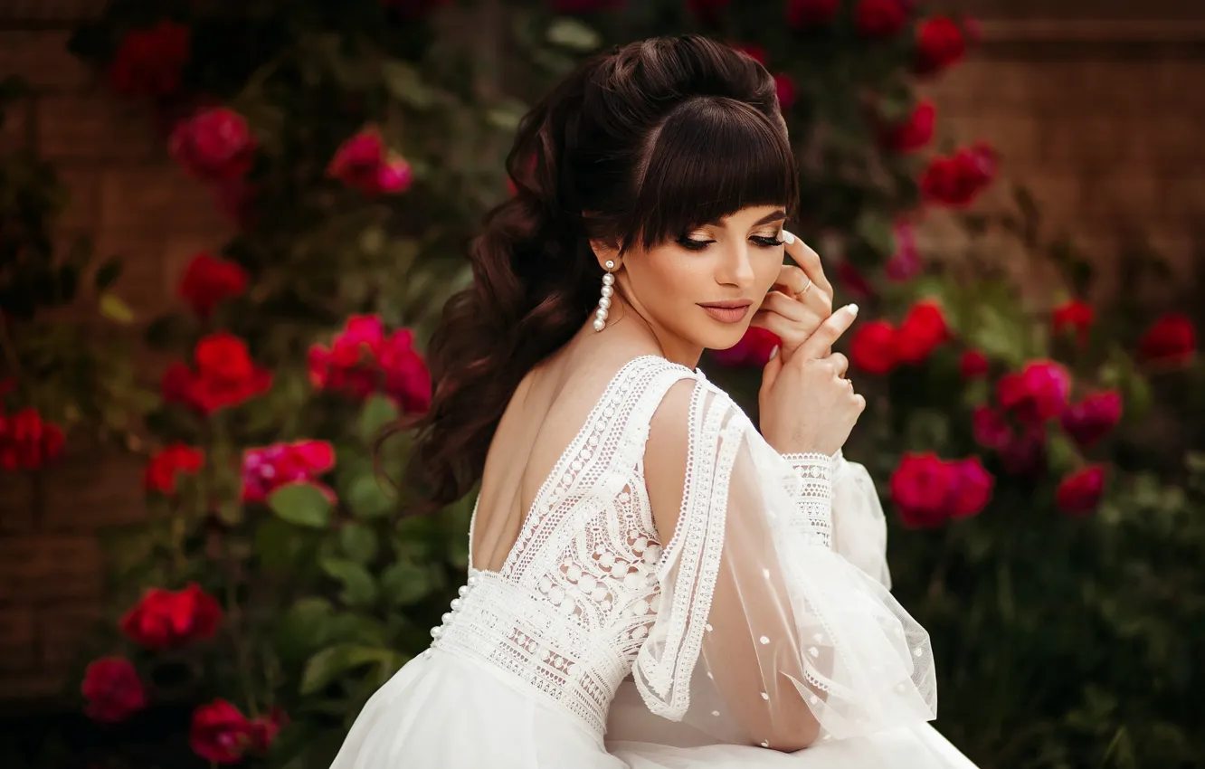 Wallpaper girl, decoration, pose, roses, earrings, makeup, dress ...